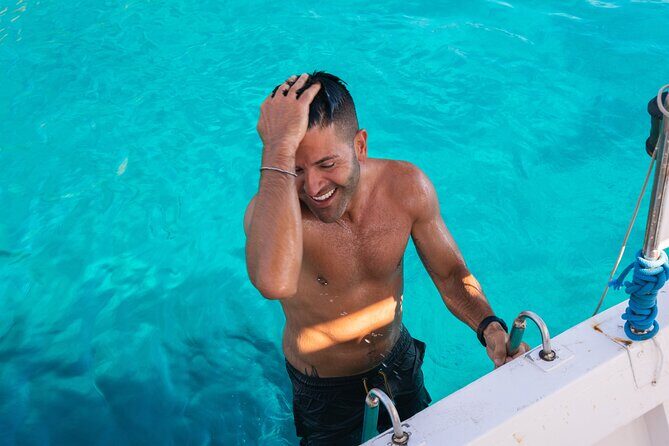 Guided day by boat in Carloforte with snorkelling and aperitif - FAQ