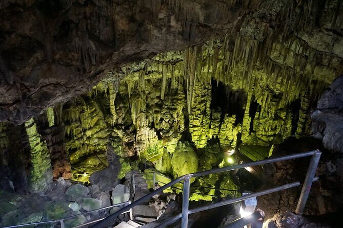 Guided Day Tour in Lasithi Plateau, Greek theme park and Villages - FAQ