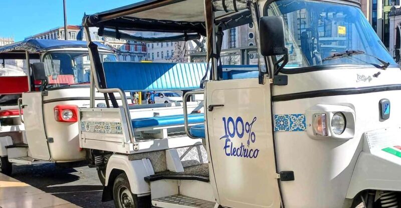 Guided Electric Piaggio Tuk-Tuk Tour of Historic Lisbon - Key Points