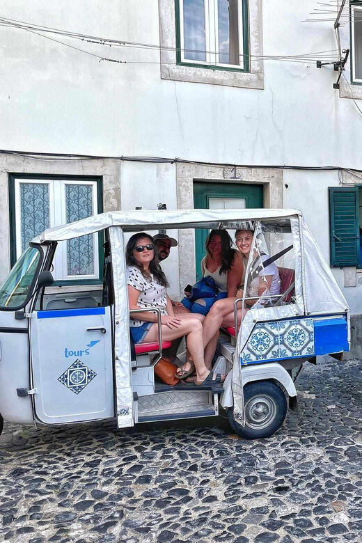 Guided Electric Piaggio Tuk-Tuk Tour of Historic Lisbon - The Experience: What It Feels Like