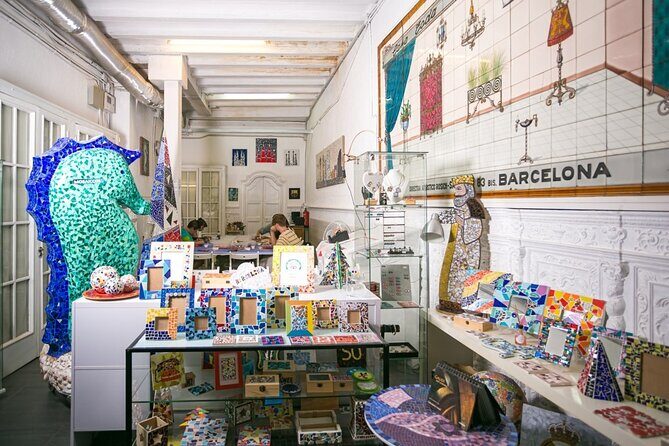 Guided Gaudí Trencadís Mosaic Workshop in Barcelona 2 Hours - FAQ