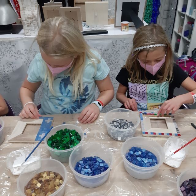 Guided Gaudís Trencadís Mosaic Workshop in Barcelona - Who Is This Experience Best For?