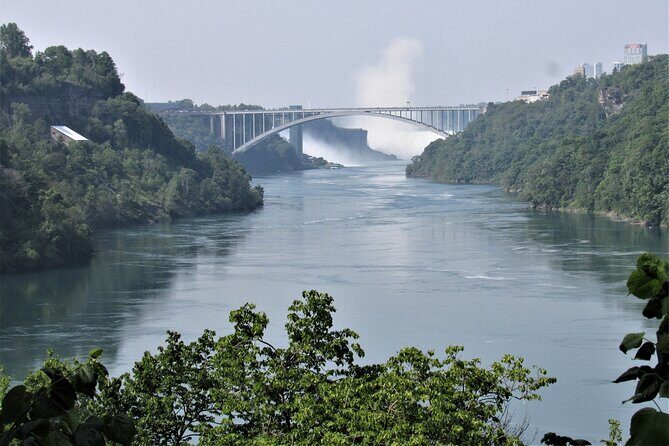 Guided Hike Along the Niagara River Gorge to Power Plant Ruins - FAQ