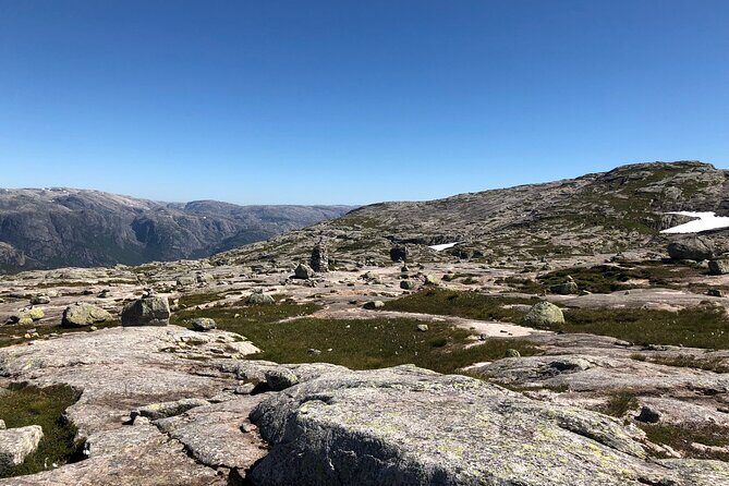 Guided hike to Kjerag and Kjeragbolten - The Sum Up