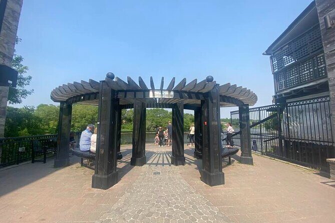 Guided Historical and Cultural Tour in Downtown Paris, ON Canada - Who Should Consider This Tour?