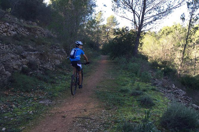 Guided mountain bike route - "Pata Negra" Tour - An In-Depth Look at the "Pata Negra" Mountain Bike Tour