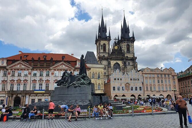 Guided Old Town & Jewish quarter Walking Tour Prague (Tip-based) - An In-Depth Look at the Tour Experience  