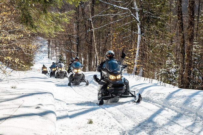 Guided Snowmobile Tours Upper Laurentians - Stops and Photo Opportunities