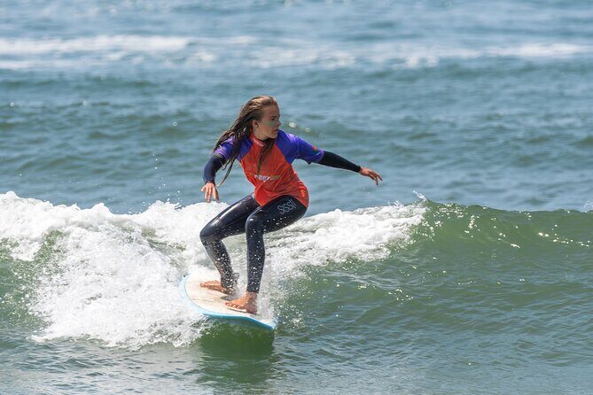 Guided surf tours from Porto city to the beach - Key Points