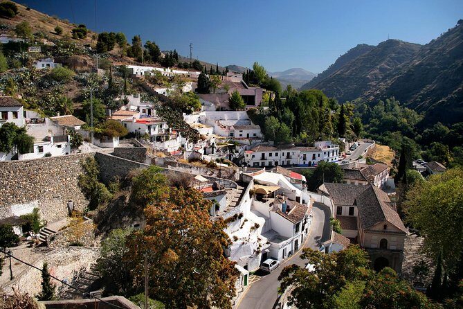 Guided tour Albaicín and Sacromonte - Is This Tour Worth It?