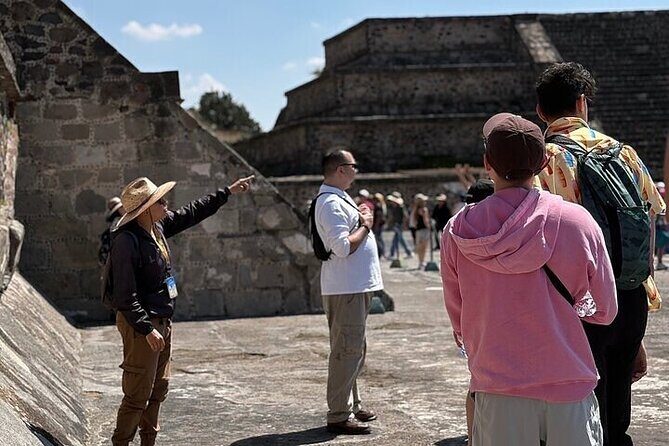 Guided Tour in Teotihuacan with Cave Breakfast and Transportation - Price and Value Analysis