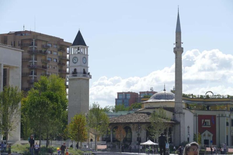 Guided tour in Tirana - discoveries, history, culture (in FRENCH) - Practical Details and Value