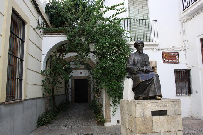 Guided Tour Jewish Quarter and Mosque-Cathedral of Córdoba with tickets - Final Thoughts: Who Is This Tour Best For?