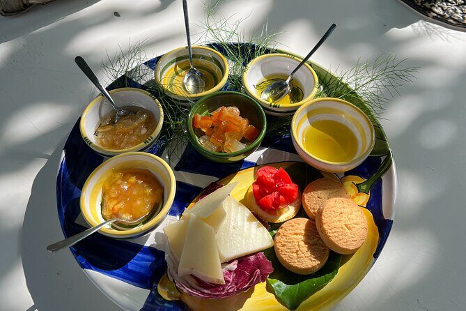 Guided tour of a historic lemon grove in Sorrento - Who Should Book This Tour?