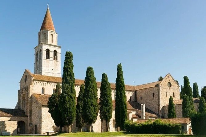 Guided tour of Aquileia, a UNESCO site for its Roman history - Practical Tips for Visitors