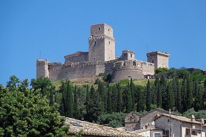 Guided Tour of Assisi. Francesco, Chiara and Carlo Acutis - FAQs
