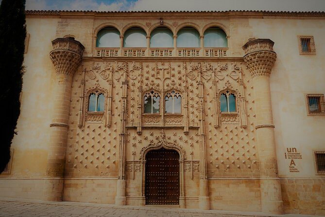 Guided tour of Baeza with entrance Baeza Cathedral - FAQ