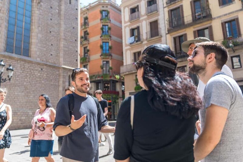 Guided tour of Barcelona in French (Old Town & Instagram spots) - In-Depth Look at the Itinerary and Key Stops