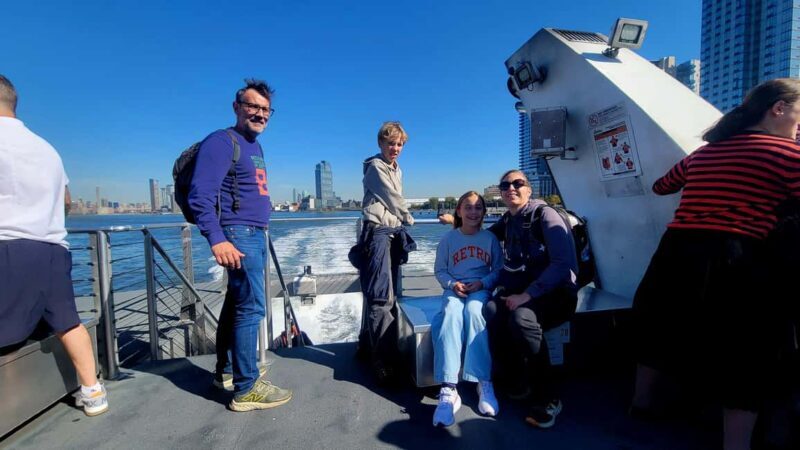 Guided tour of Brooklyn Williamsburg and Dumbo in French - The Unique Urban Soundscape