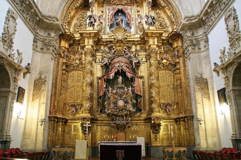 Guided tour of Segovia in Spanish: Cathedral and Alcázar - The Sum Up