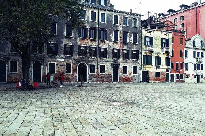 Guided Tour of the Jewish Ghetto in Venice with Cannaregio & Synagogues Visit - A Closer Look at the Itinerary