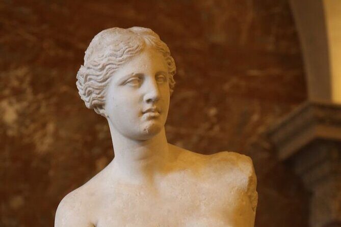 Guided tour of the Louvre Museum with tickets included - What to Expect from the Tour