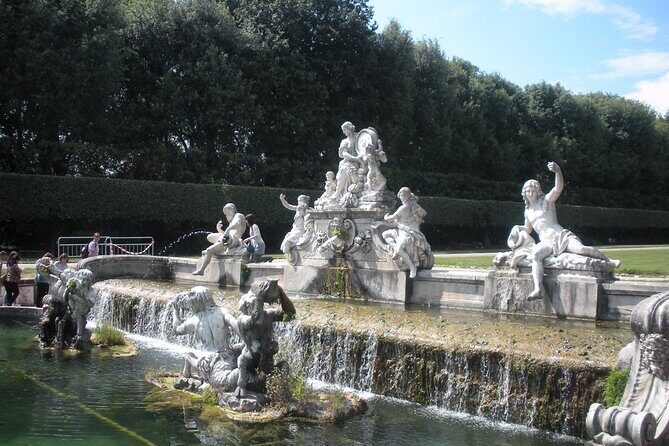 Guided tour of the Royal Palace of Caserta with an art expert - FAQs
