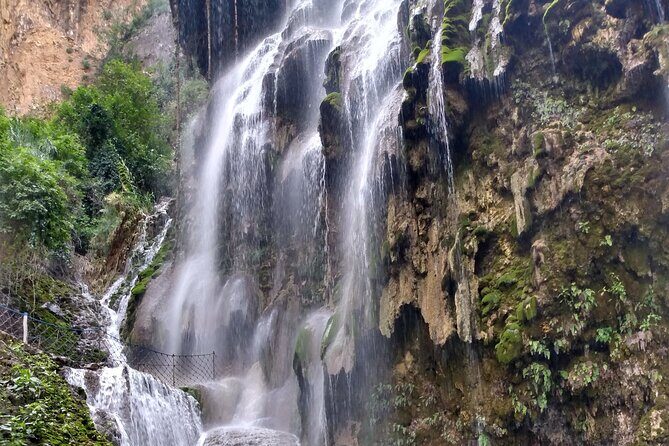 Guided Tour of the Spectacular Grottoes of Tolantongo - The Sum Up