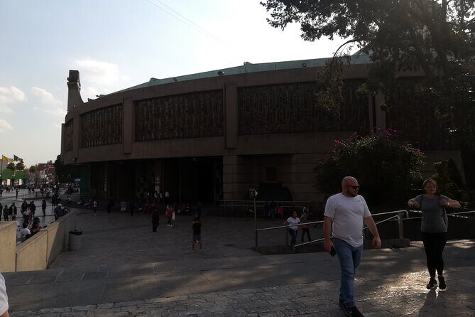 Guided tour POR the Basilica DE Guadalupe with architect - Practical Details and Logistics