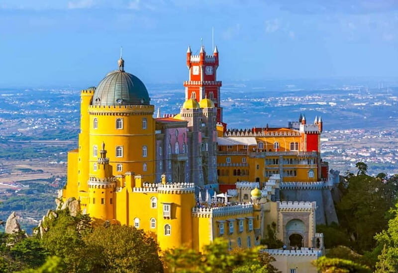 Guided Tour to Pena, Moorish ,Regaleira,Cabo da Roca,Cascais - Who Will Love This Tour?