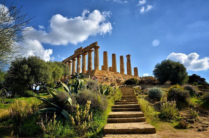 Guided tour to the Valley of the Temples of Agrigento from Cefalù - Who is This Tour Best For?