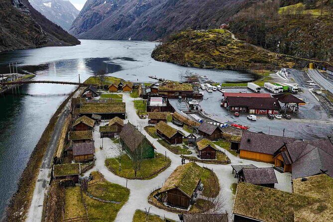 Guided tour to Viking Village, Nærøyfjorden Cruise & Flåm Railway - FAQ