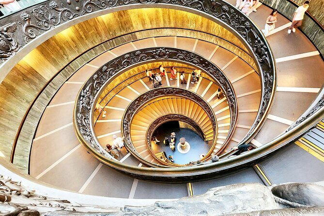 Guided Tour Vatican Museums Sistine Chapel St Peter's Basilica - The Guide: Knowledgeable but Not Without Flaws