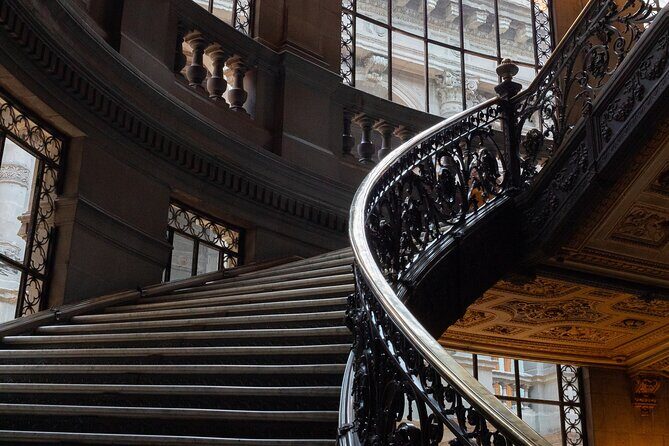 Guided Tour Zócalo to Palaces, Churches and Pyramids - Exploring the Landmarks: A Walk Through Mexico City’s Historic Core