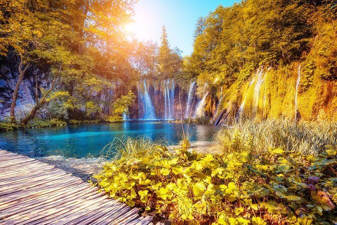 Guided transfer from Split to Zagreb with Plitvice Lakes stop - How This Tour Adds Value