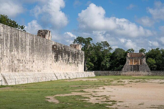 Guided Trip to Chichen Itza, Cenote Saamal, Buffet and Valladolid - Final verdict