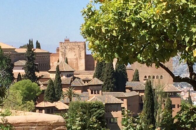 Guided visit Alhambra and Generalife - Frequently Asked Questions