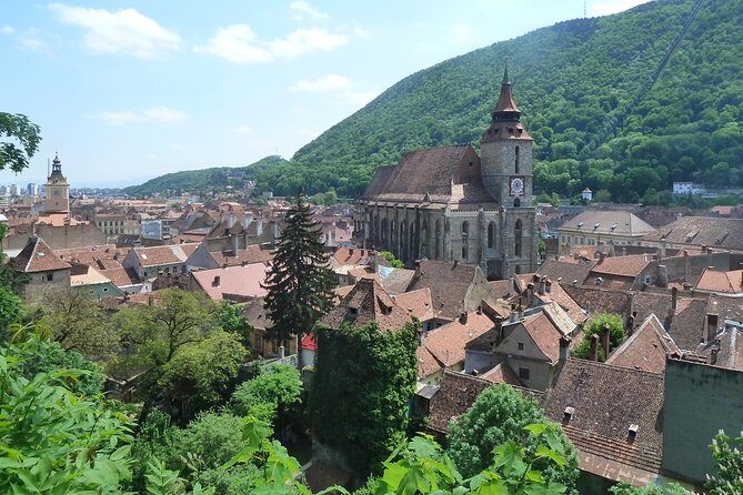 Guided visit in Spanish to the medieval center of Brasov (native Spanish guide). - FAQ