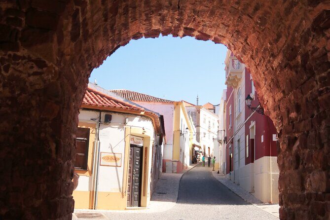 Guided visit to Silves and taste of local flavors - What travelers love about this tour