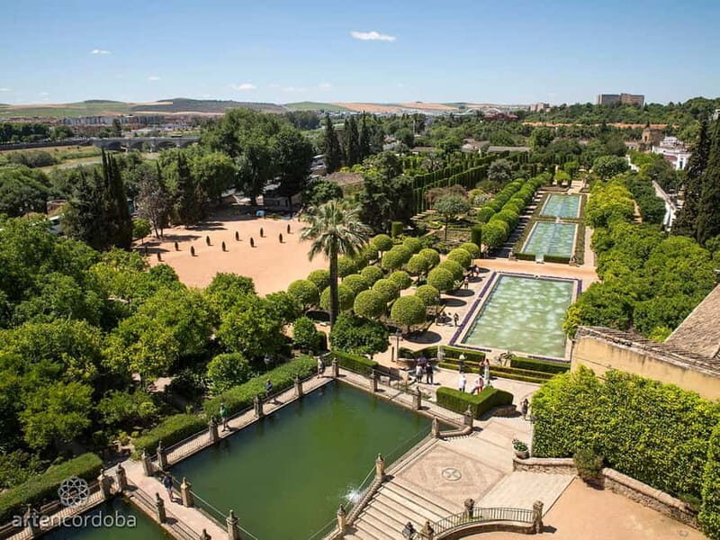 Guided visit to the Mosque of Cordoba and Alcazar of Cordoba - FAQ