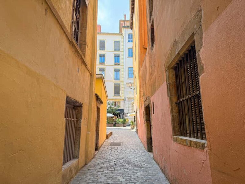 Guided walk from Vieux-Lyon to the Presqu'île - Discover Lyon’s Heart on a 2-Hour Guided Walk from Vieux-Lyon to the Presquîle