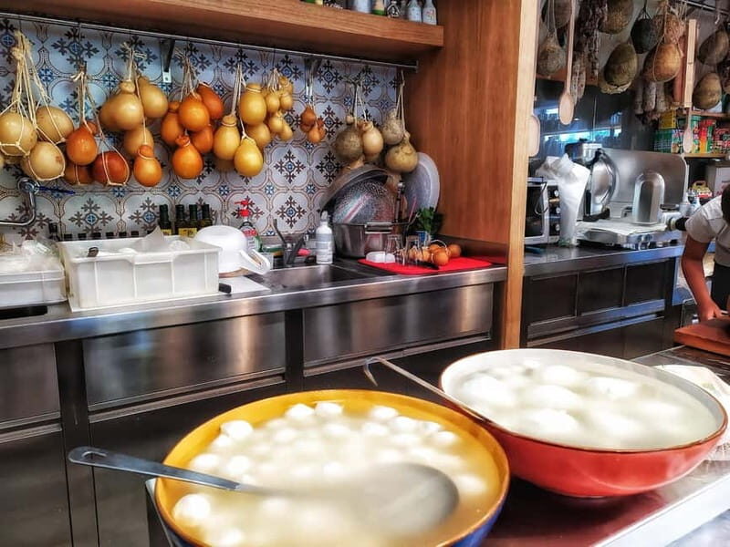 Guided Walking Tour of Sorrento with Limoncello Tasting - Visiting the Limoncello Factory