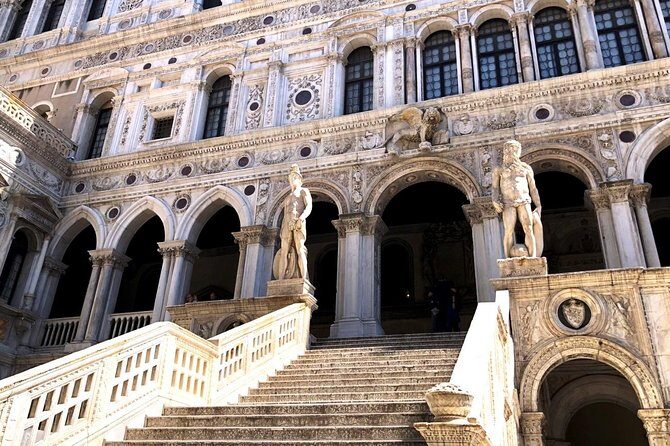 Guided Walking Tour of Venice, St Mark's Basilica & Doge's Palace - FAQ