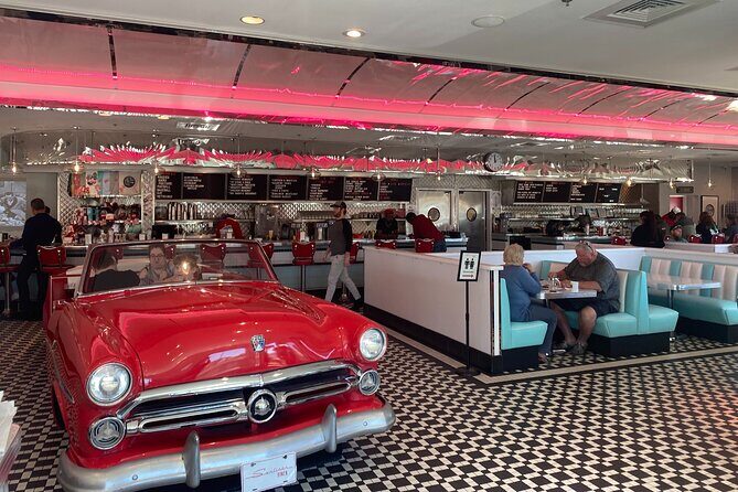 Gulf Shores Beach Splash and Dash Tour & Scavenger Hunt - Who Will Love This Tour?