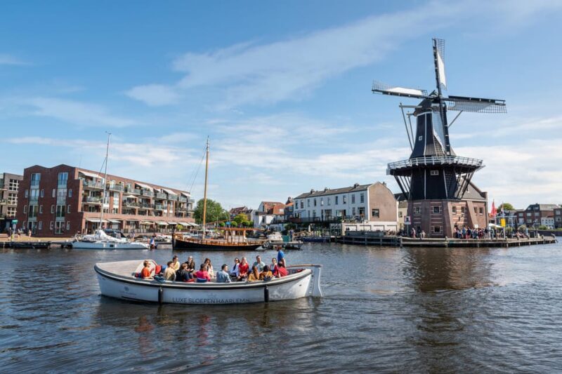 Haarlem: Guided Highlights Canal Cruise on Open Boat - Comfort and Convenience
