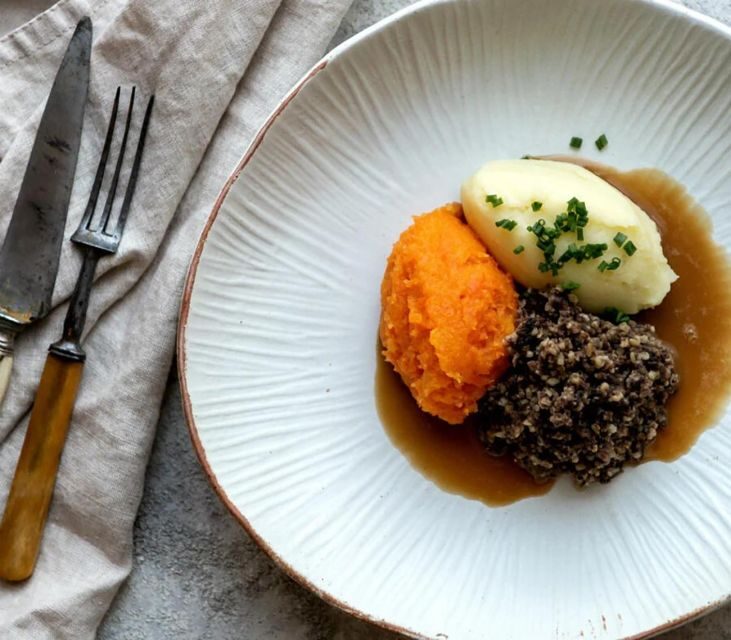 Haggis paired with whisky & gins in 56 North distillery! - FAQ