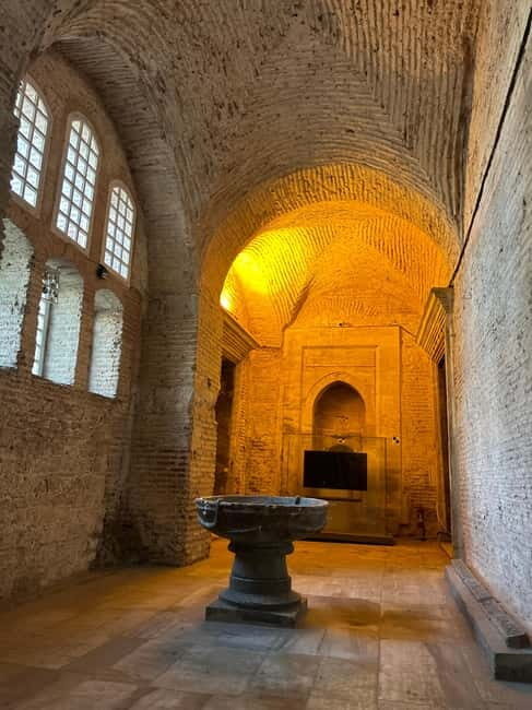 Hagia Sophia Skip-the-Line Ticket & Blue Mosque Audio Guide - Who Is This Tour Best For?  