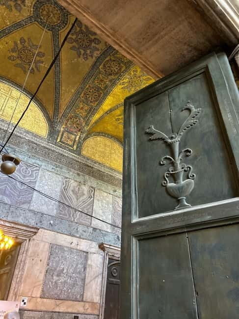 Hagia Sophia Skip-the-Line Ticket & Blue Mosque Audio Guide - FAQ  