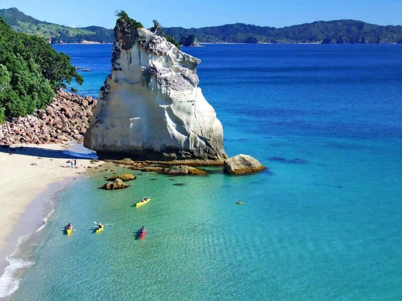 Hahei: Cathedral Cove Kayak Tour - Refreshments included - Key Points