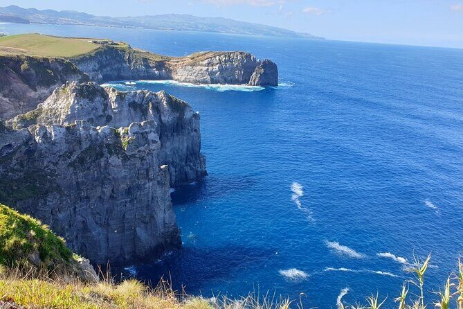 Half-Day 4x4 Tour to Lagoa do Fogo - An In-Depth Look at the Lagoa do Fogo Half-Day Tour